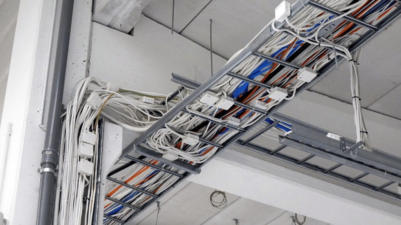 Electrical Raceway Vs. Electrical Conduit Key Differences And ...