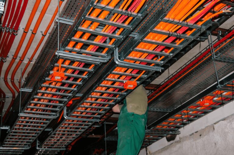 Electrical Raceway Vs. Electrical Conduit Key Differences And ...